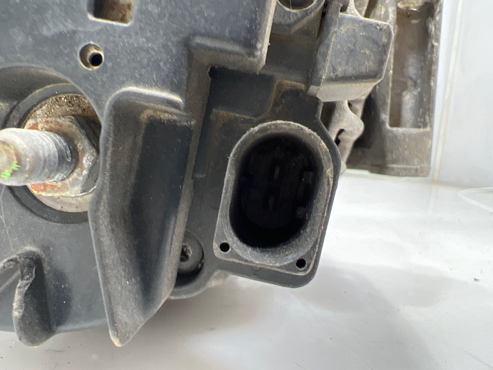 06 - 11 Mercedes Benz 204 Type C-Class Alternator Assembly OEM ...