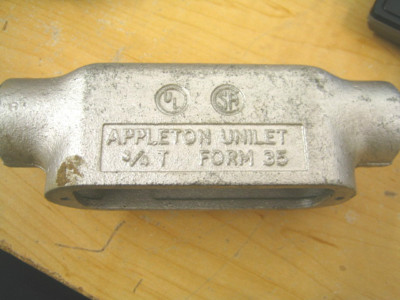 Appleton Electric Unilet 3/4'' T FORM 35 Conduit Body | eBay