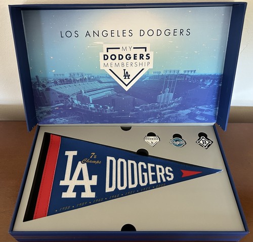 ⚾ MLB Los Angeles Dodgers Rewards Gift Box - Pennant Flags & Pin Set ...