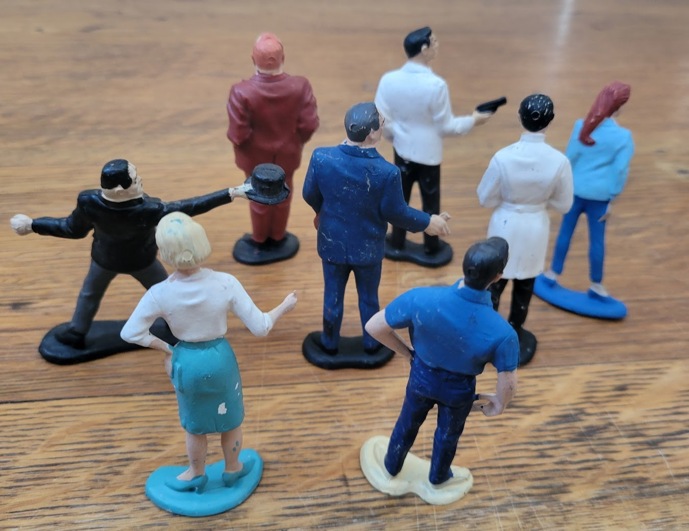 Set of (8) different 1965 Gilbert JAMES BOND 007 3" figures ..from ...