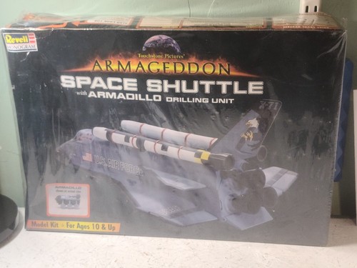 Revell Monogram Armageddon Space Shuttle w/ Armadillo Drilling Unit ...