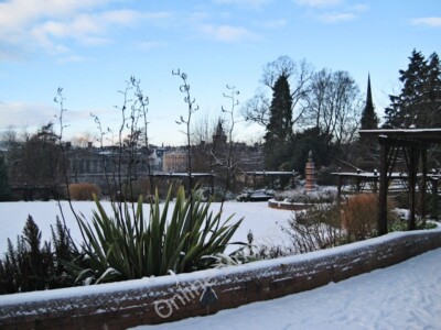 Photo 6x4 Christmas in the Rodney Gardens, Perth Perth/NO1123 Looking ...