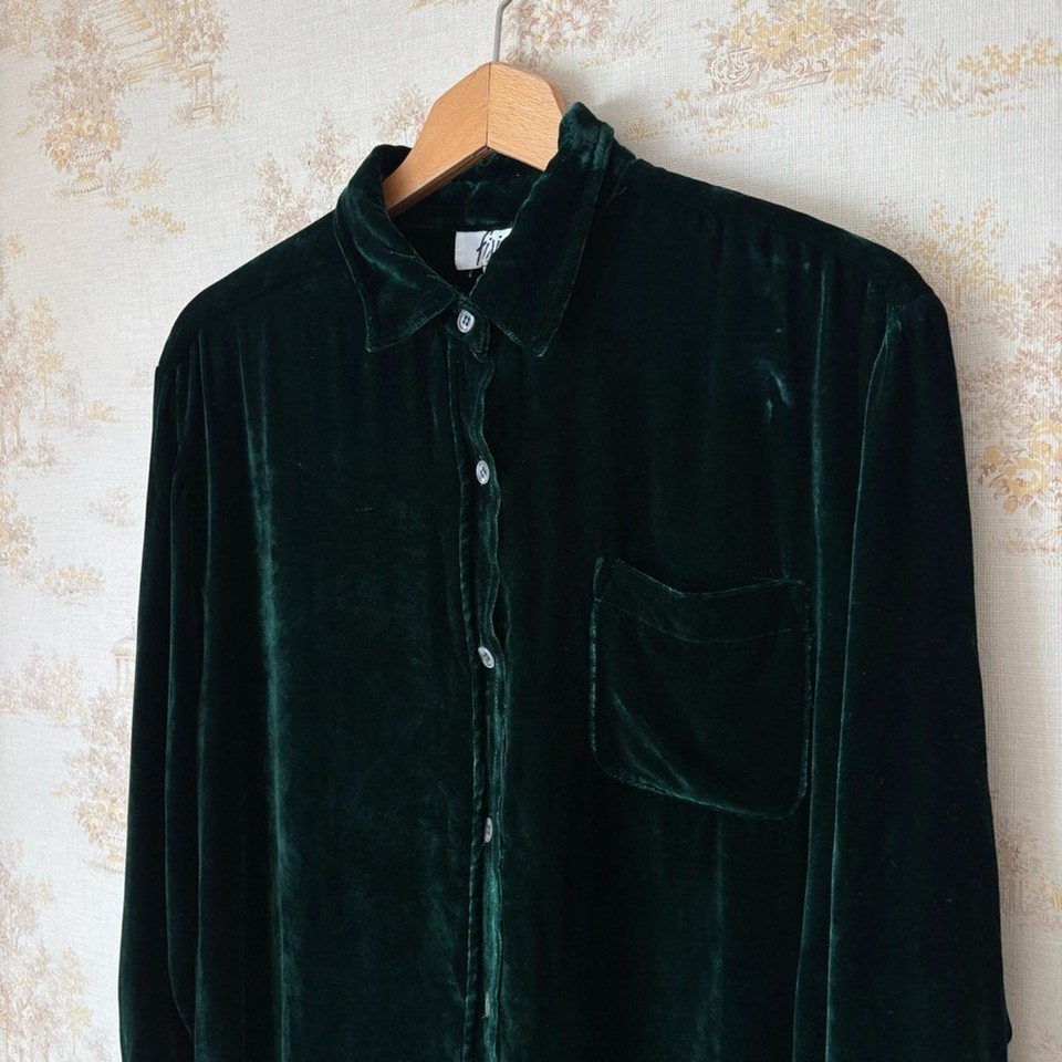Vintage 90s forest green velvet whimsigoth fairycore button up long ...