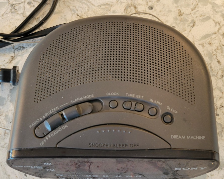 Sony Digital Vintage Alarm Clock Radio Dream Machine Model ICF-C211 AM ...