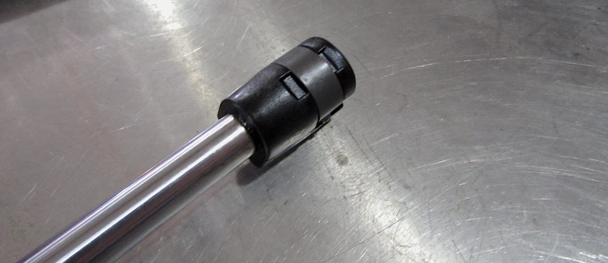 A Guide to Replacing Hood Struts
