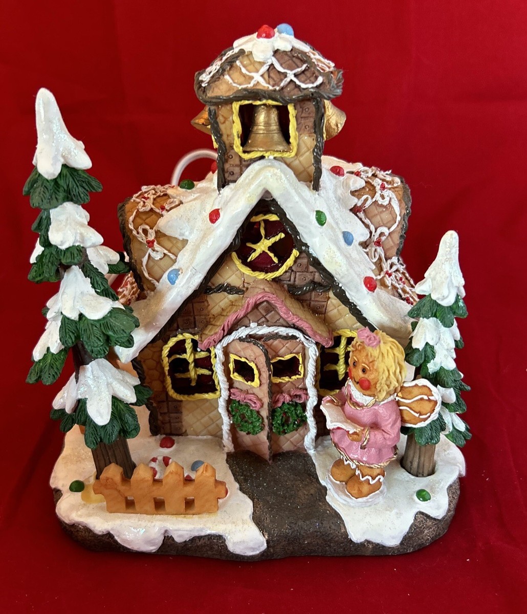 Gingerbread Houses Around The World