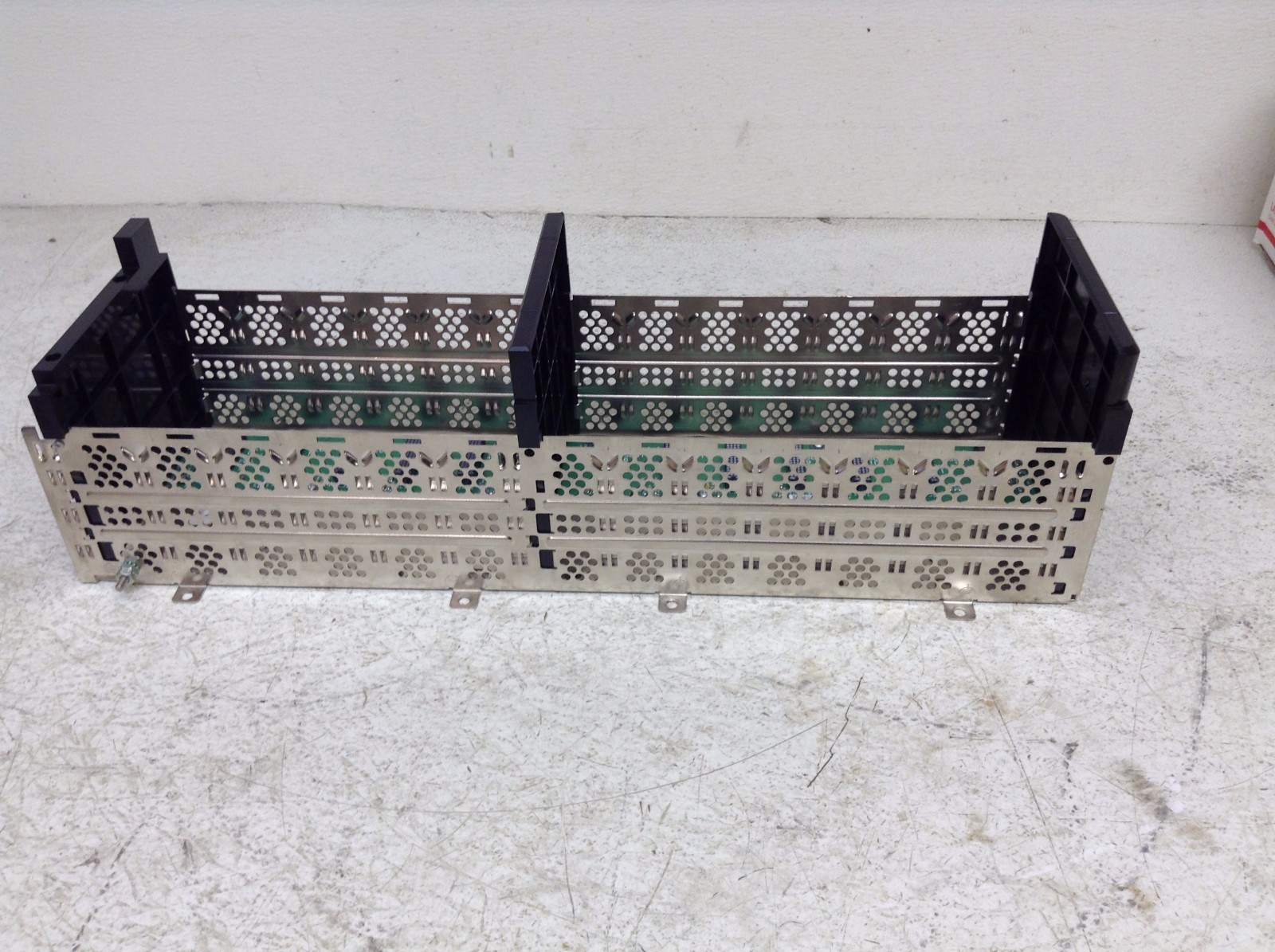 Allen Bradley 1756-A13 Ser B Rev K01 ControlLogix 13 Slot Rack Chassis ...