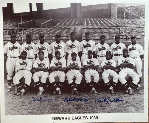 Negro Leagues Autographed 15x18,1939 Newark Eagles Team ph auto by 3 ...