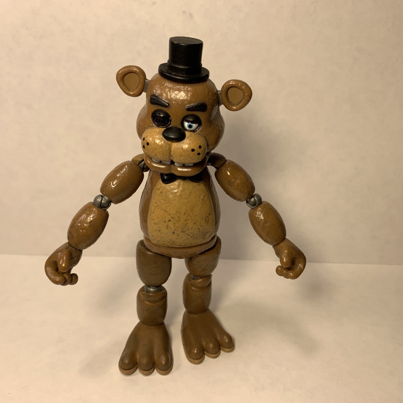 2016 Funko Five Nights At Freddy’s FNAF Freddy Fazbear Action Figure Loose
