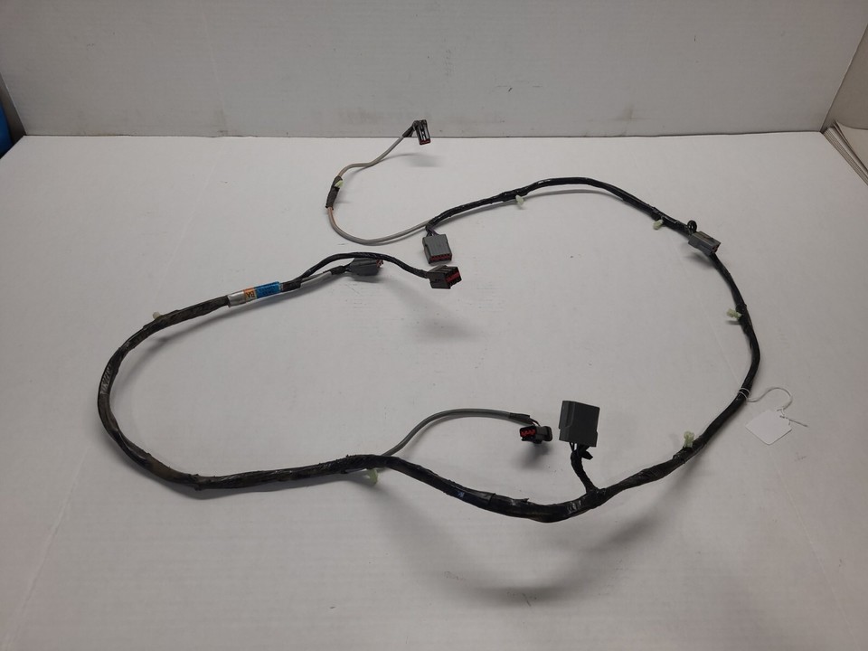 1999-2004 Ford Mustang MACH 460 Rear Deck Speaker Box Panel Wiring ...