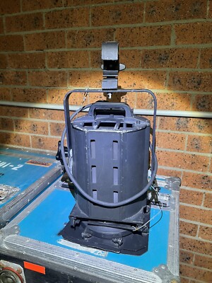 Selecon Acclaim 1200w Fresnel | eBay Australia