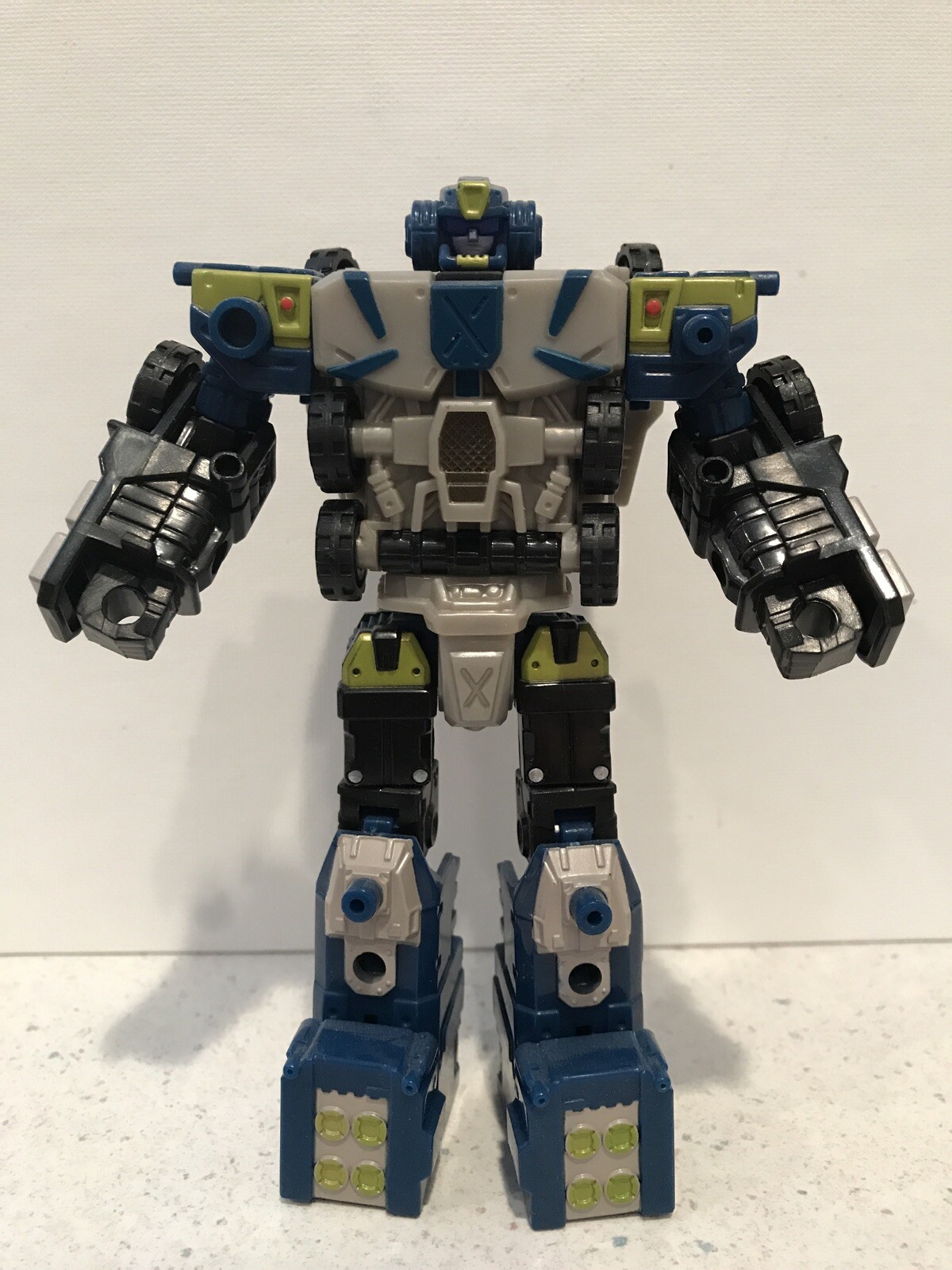 Transformers Universe Barricade Toy