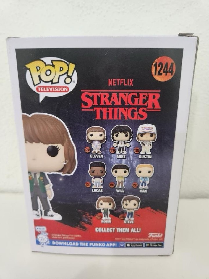 Funko POP! ROBIN BUCKLEY #1244 Stranger Things Season 4 Vinyl Figure ...