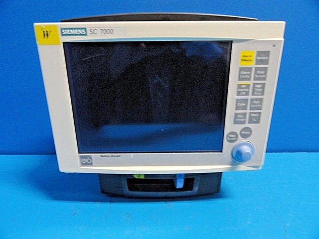Siemens Sc7000 Eng Patient Monitor With Docking Station & Recorder for ...