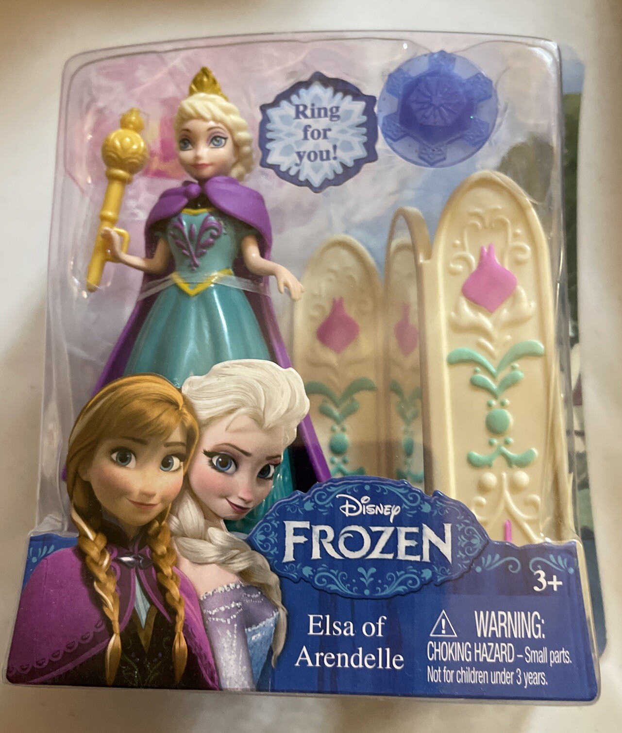 Disney Frozen Magiclip Elsa Doll Includes Ring, Mirror, Wand Magi Clip ...