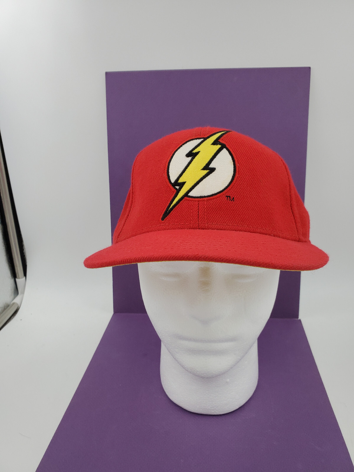 DC Comics THE FLASH Crimson Red Lightning Bolt Action… - Gem