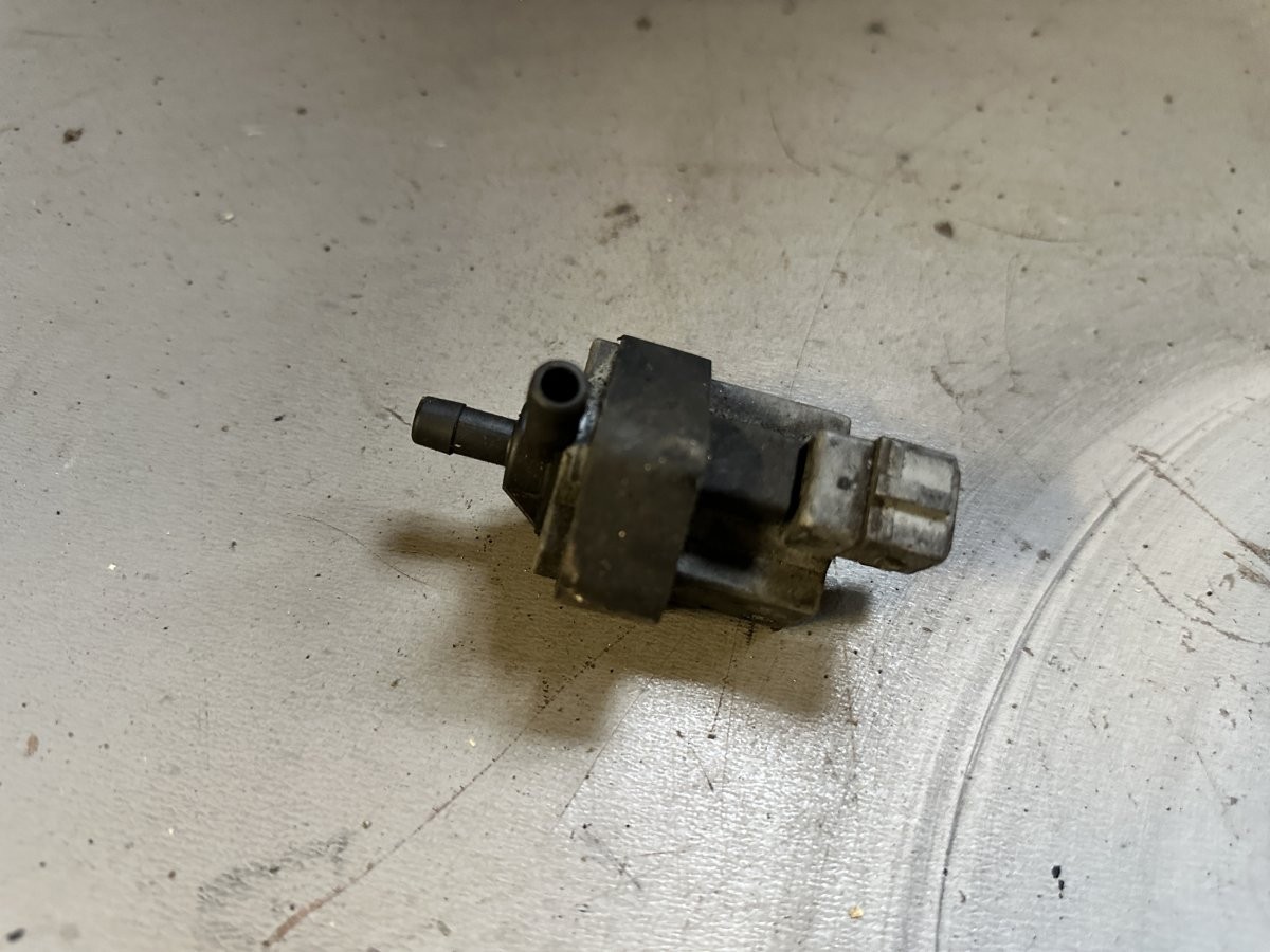 Audi TT Mk1 8N 225 - Vacuum Valve Solenoid 078906283A 1.8T BAM APX | eBay
