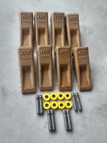 Set of 8 ITR 1U3252 Bucket Tooth and Retainers Pins 8E6259 8E6258 | eBay