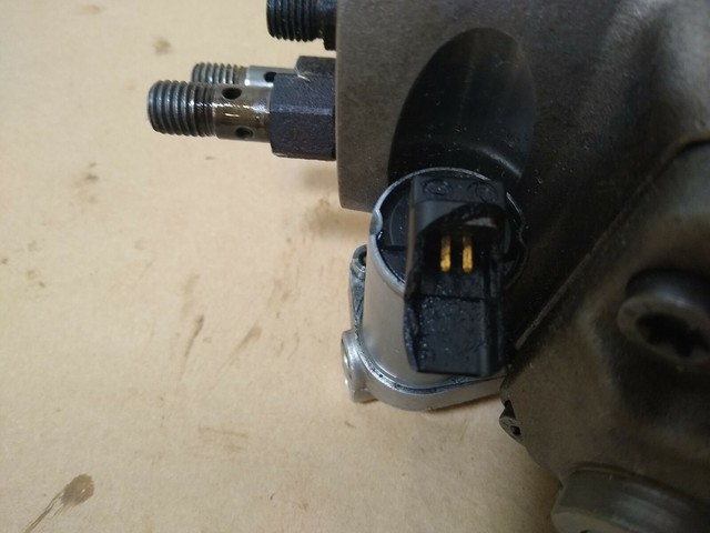 08-10 Ford 6.4 Powerstroke Diesel High Pressure Fuel Pump HPFP F250 ...