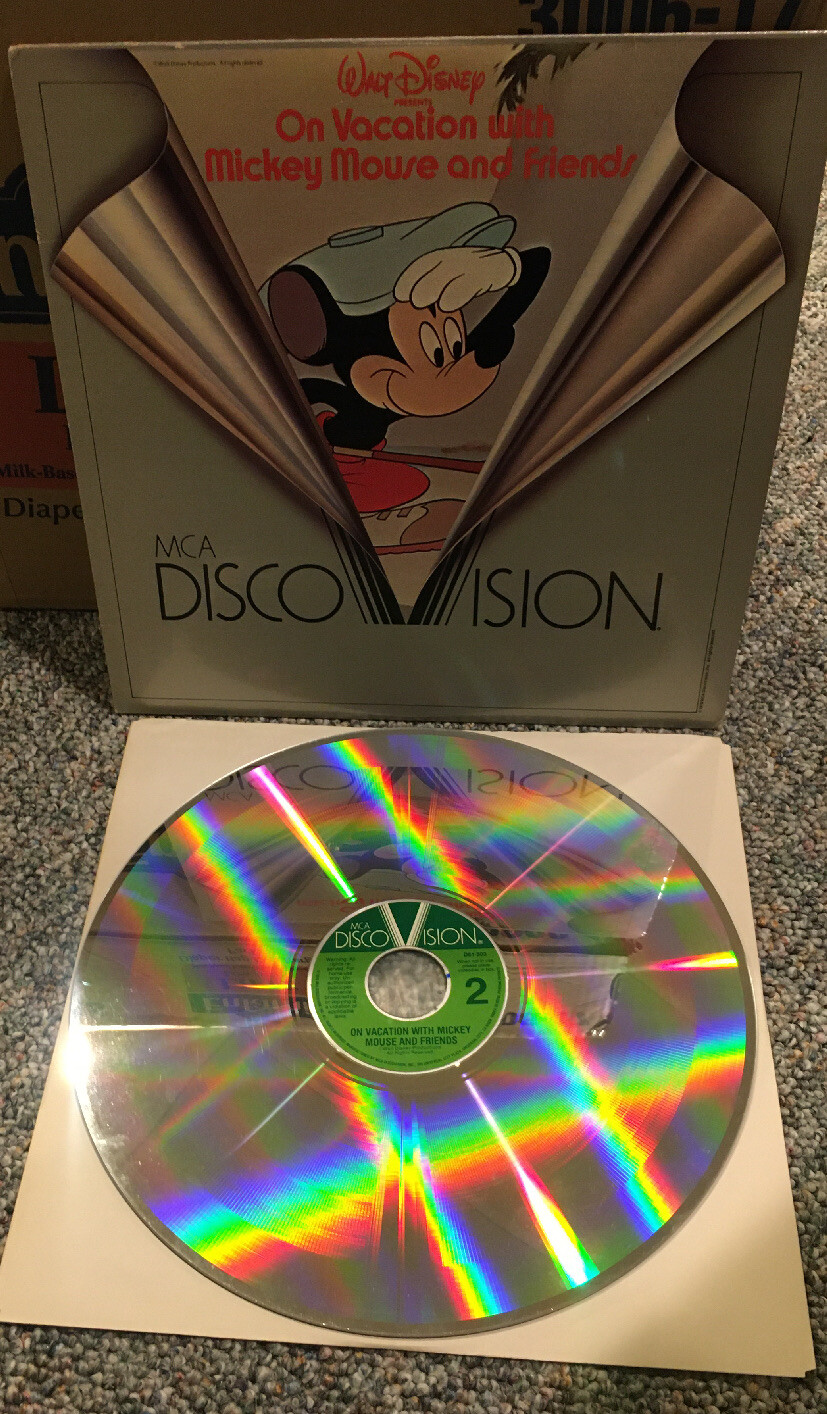 ON VACATION WITH MICKEY MOUSE AND FRIENDS DiscoVision Laser Disc VERY ...