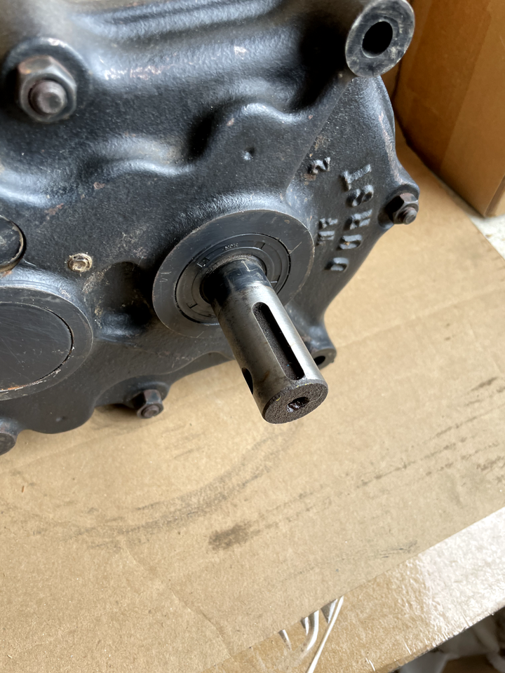 John deere 47" and 59" snowblower gear box p/n 145230 | eBay