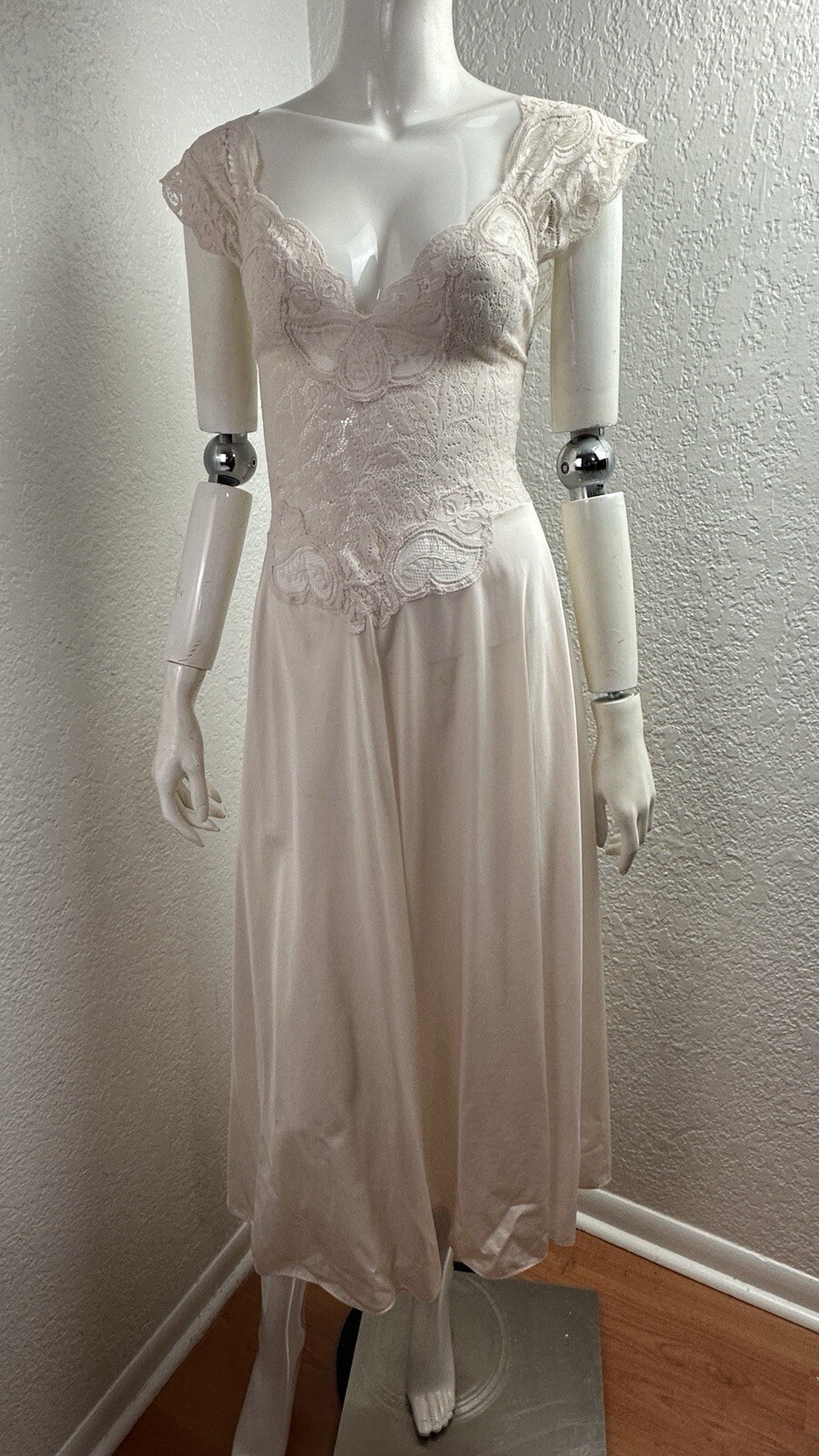 Vintage Olga 91460 Negligee Peachy Pink Long Sheer Fu… - Gem