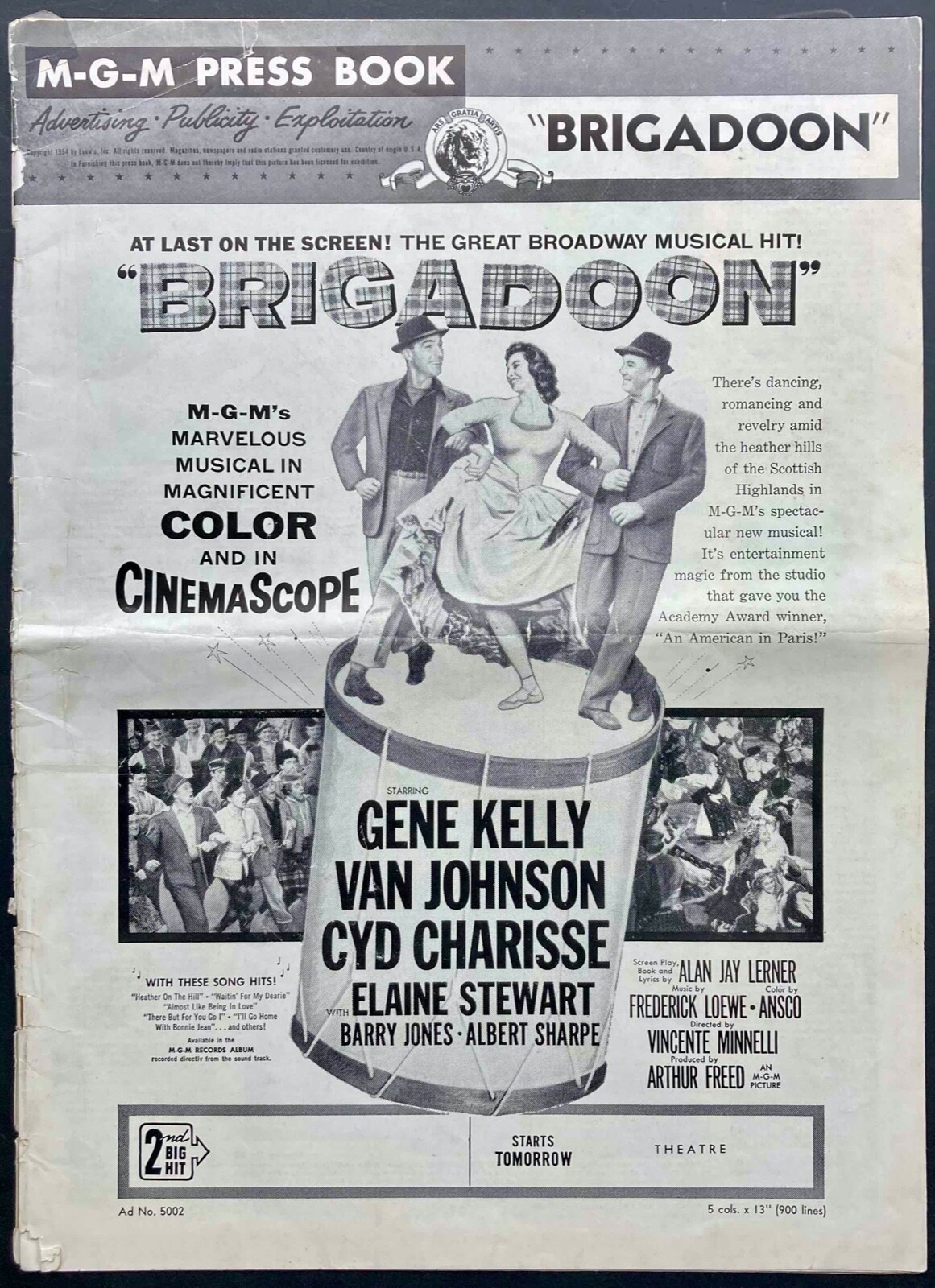 Brigadoon ORIGINAL US Campaign Book Gene Kelly Cyd Charisse Vincente ...