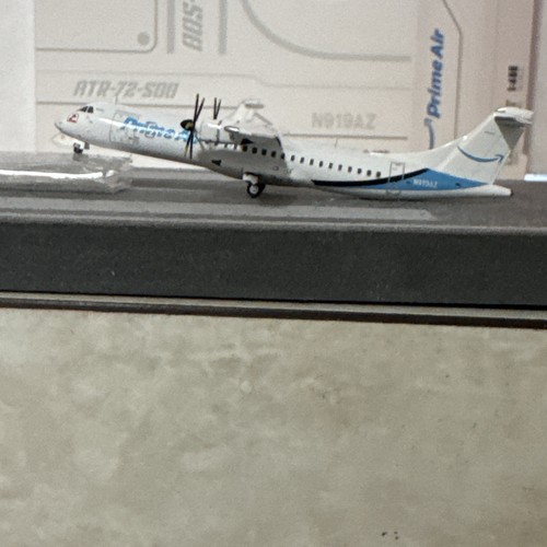 JC Wings 400 scale diecast model Prime Air ATR 72-5F Commercial ...