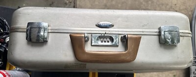 VTG Zero Halliburton Aluminum Case 18x13x6 Combo Lock Briefcase ...