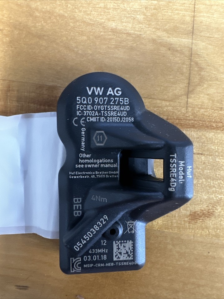 Audi VW OEM 5Q0907275B - Tire Pressure Monitoring System (TPMS) Sensor ...
