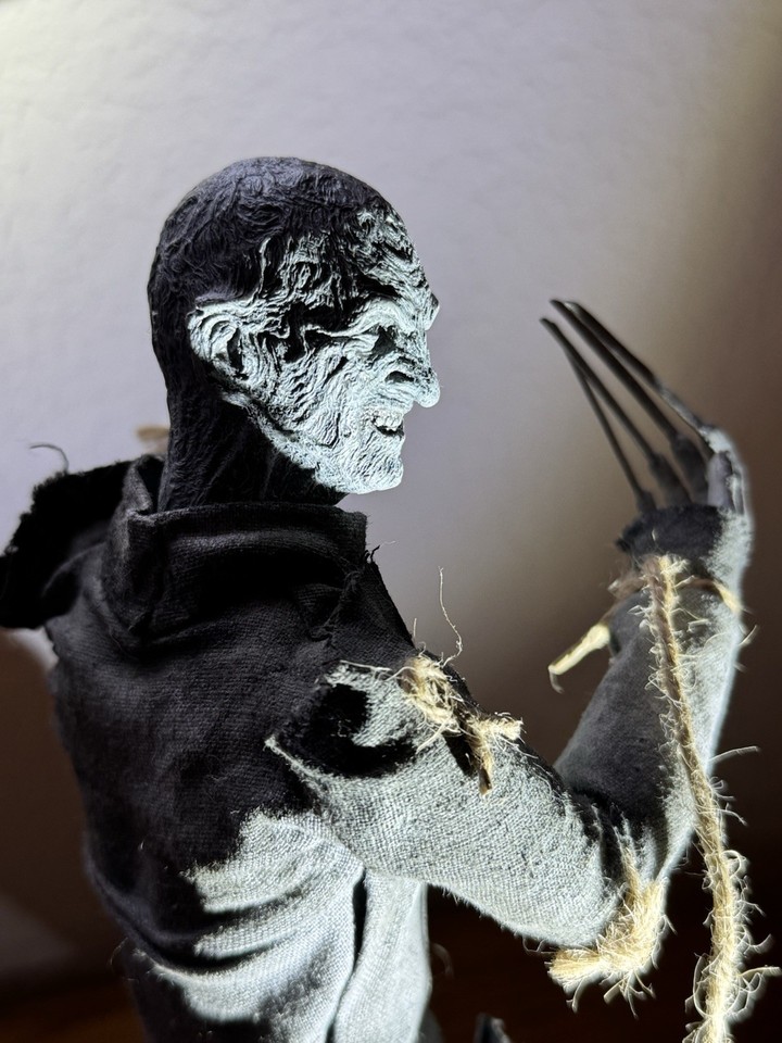 1/6 Ones Customs Freddy Krueger Puppet from A Nightmare on Elm Street 3 ...