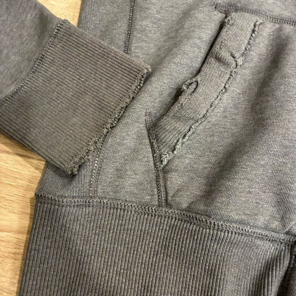 Vintage Y2K Abercrombie & Fitch Men’s Full Zip Distressed Thrashed ...