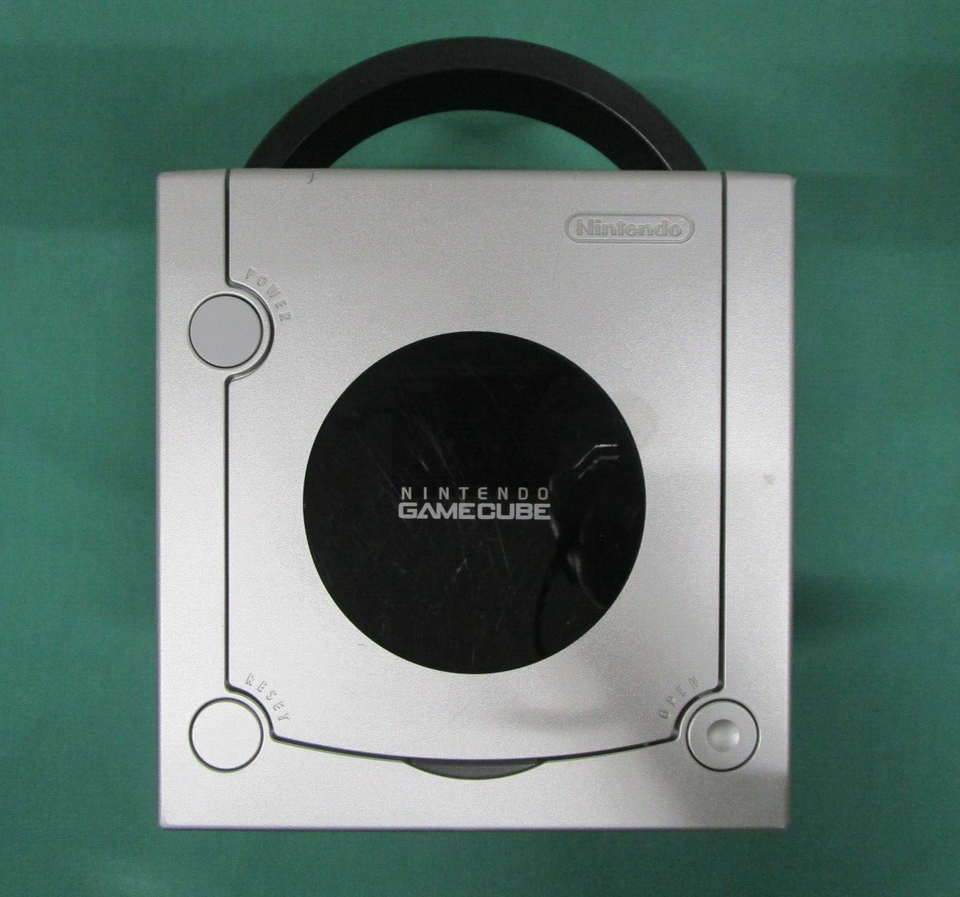 Nintendo GameCube Console System Only Silver DOL-001 -- *JAPAN* GC. 654 ...