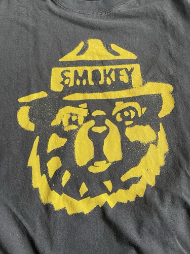 FILSON SEATTLE WA Smokey Bear T Shirt LIMITED EDITION Rare MEN'S SZ L ...