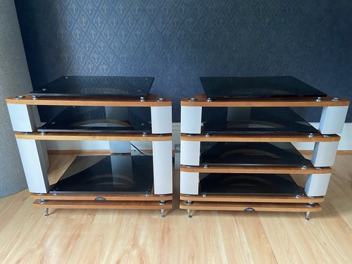 NAIM Fraim Hi-Fi Rack - Cherry wood Finish - Glass Shelves On Ball ...