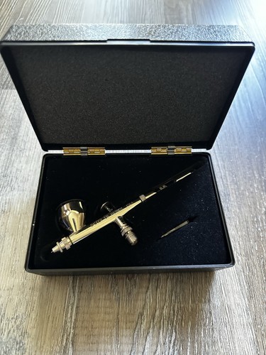 Badger Air-Brush Co. Model 105 Patriot Fine Gravity Airbrush, Stainless ...