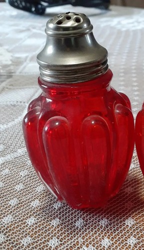 Victorian Salt Shaker~ Pigeon Blood Color ~Beautiful ~ | eBay