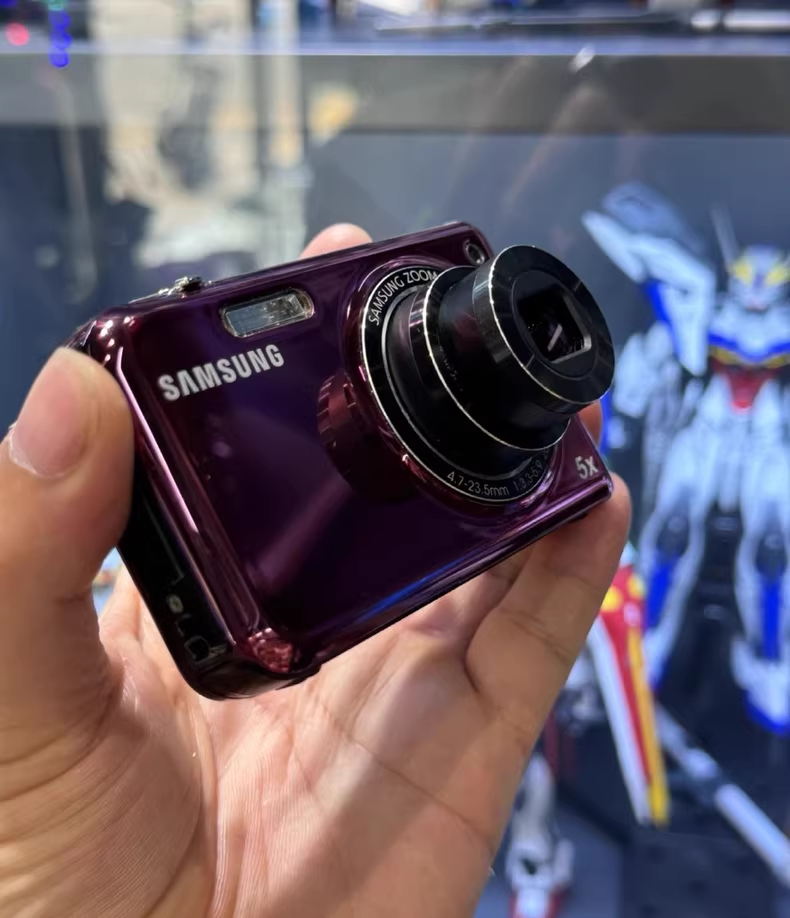 Samsung PL170 16.1MP 5x Optical Zoom Dual Screen LCD Selfie Digital ...