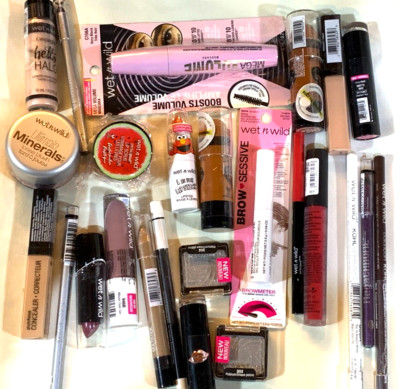 Lot of 25 wet n wild Assorted Make Up Products New and Unused Free ...