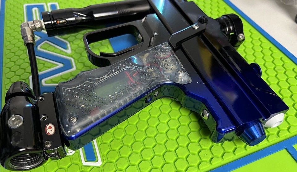 MACDEV 04/2005 CYBORG PAINTBALL MARKER- GLOSS BLACK/BLUE FADE- W/ CASE ...