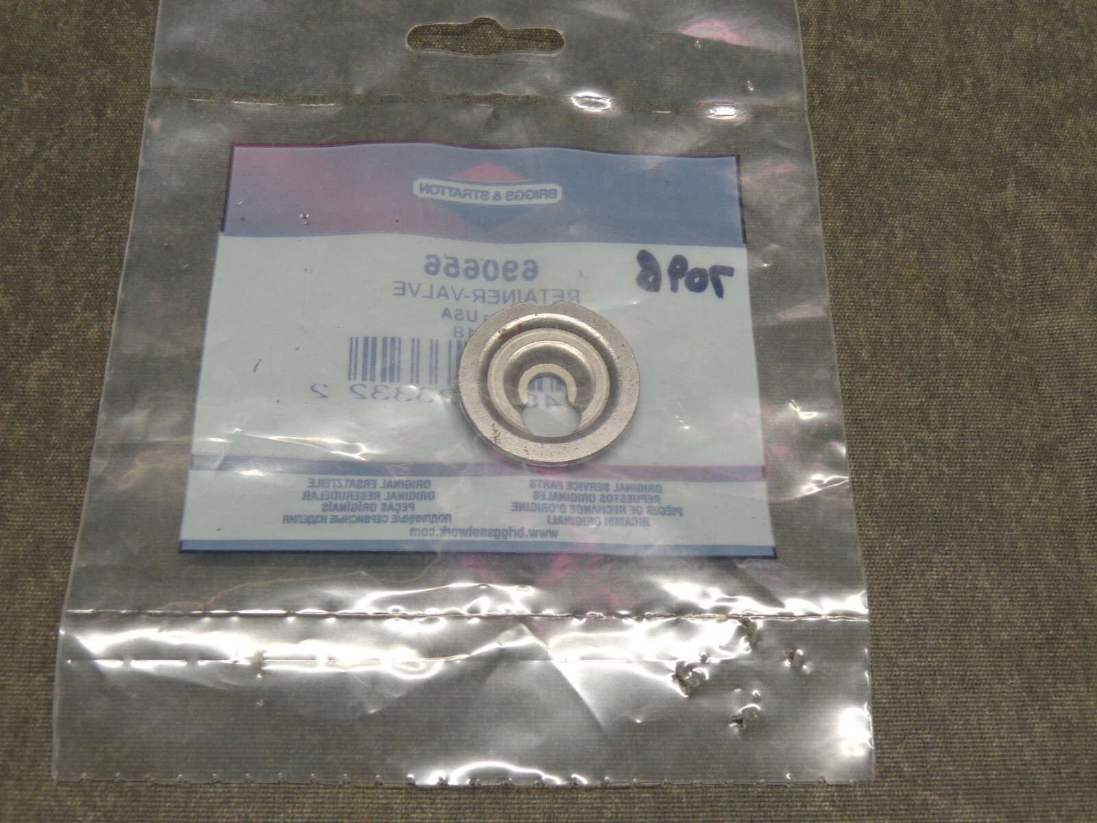 Briggs & Stratton OEM NOS 690656 Retainer Valve for sale online | eBay