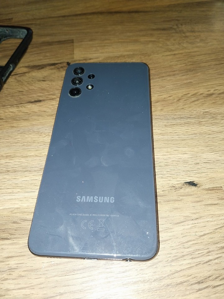 Samsung Galaxy A32 5G 64GB Unlocked phone Black - UK Model - great ...