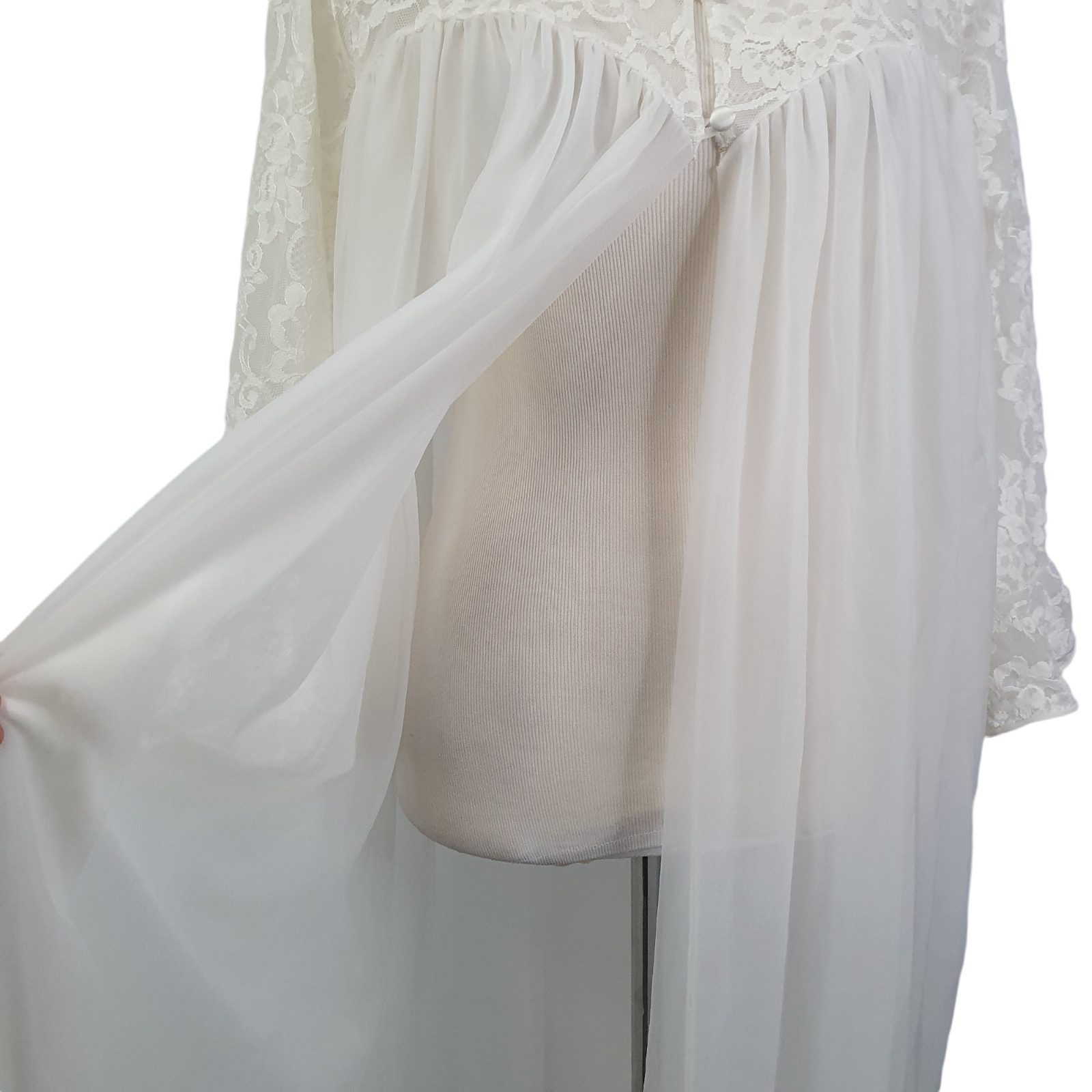 Vintage Komar House Dress Nightgown Robe Satin Lace B… - Gem