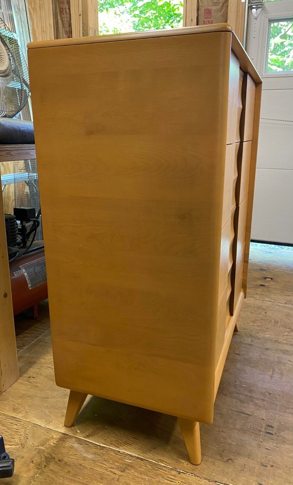 Mid Century Modern Dresser Heywood-Wakefield M572 Trophy Maple Wheat ...