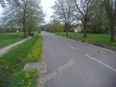 Photo 6x4 The Green at Ewhurst Green Ewhurst Green/TQ0939 Approaching ...