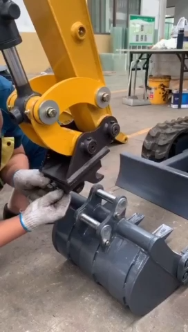 Quick Hitch: Attachment for Mini Excavators Excavator Quick Coupler | eBay