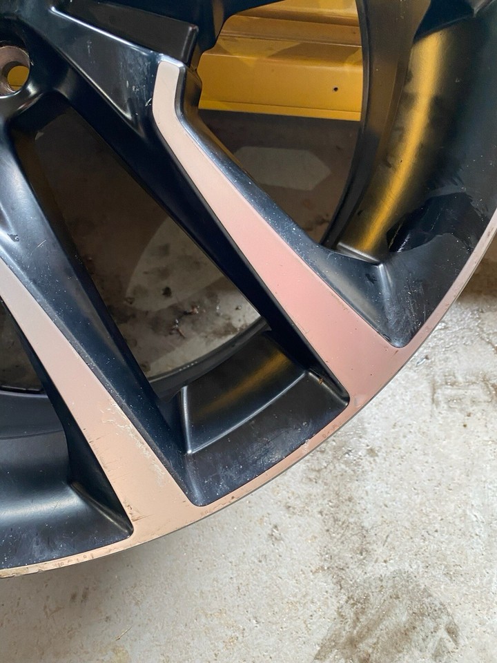 1xGenuine Volvo XC 60 XC60 R-Design 22” Alloy Wheel Rim 9Jx22 32327098 ...