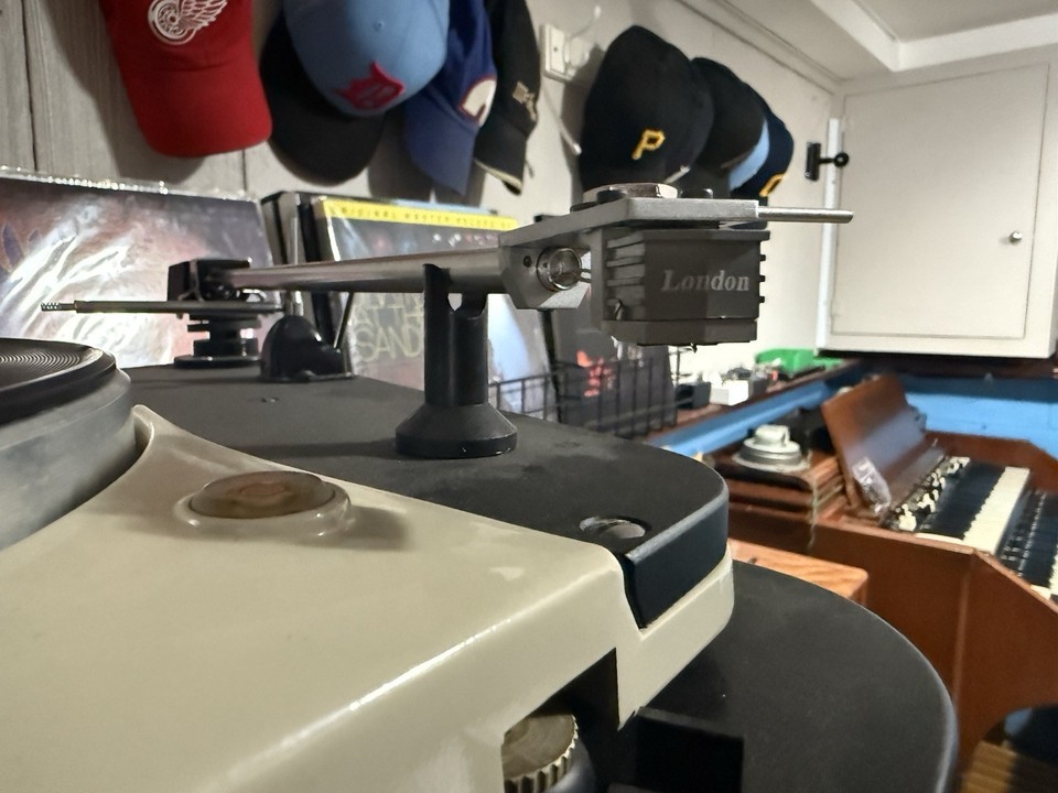 thorens td 124 Mk2 On Custom Plinth With alfred bokrand Custom Decca ...