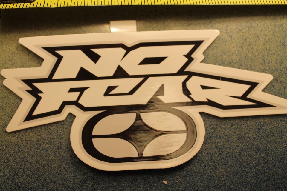 NO FEAR Clothing Skateboarding Surfing Snowboard Vintage Surfing Tag ...