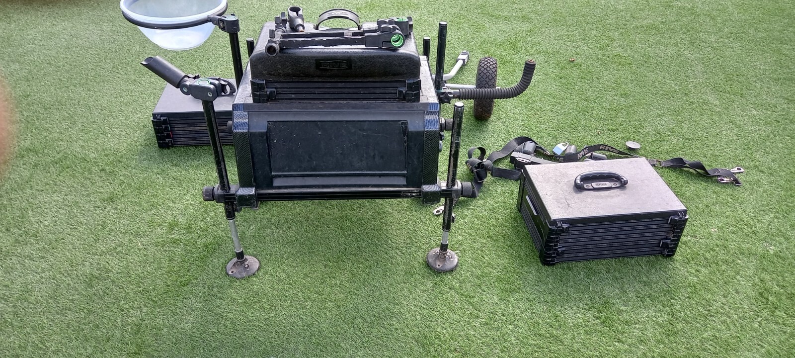 Rive D25 Seatbox | eBay UK